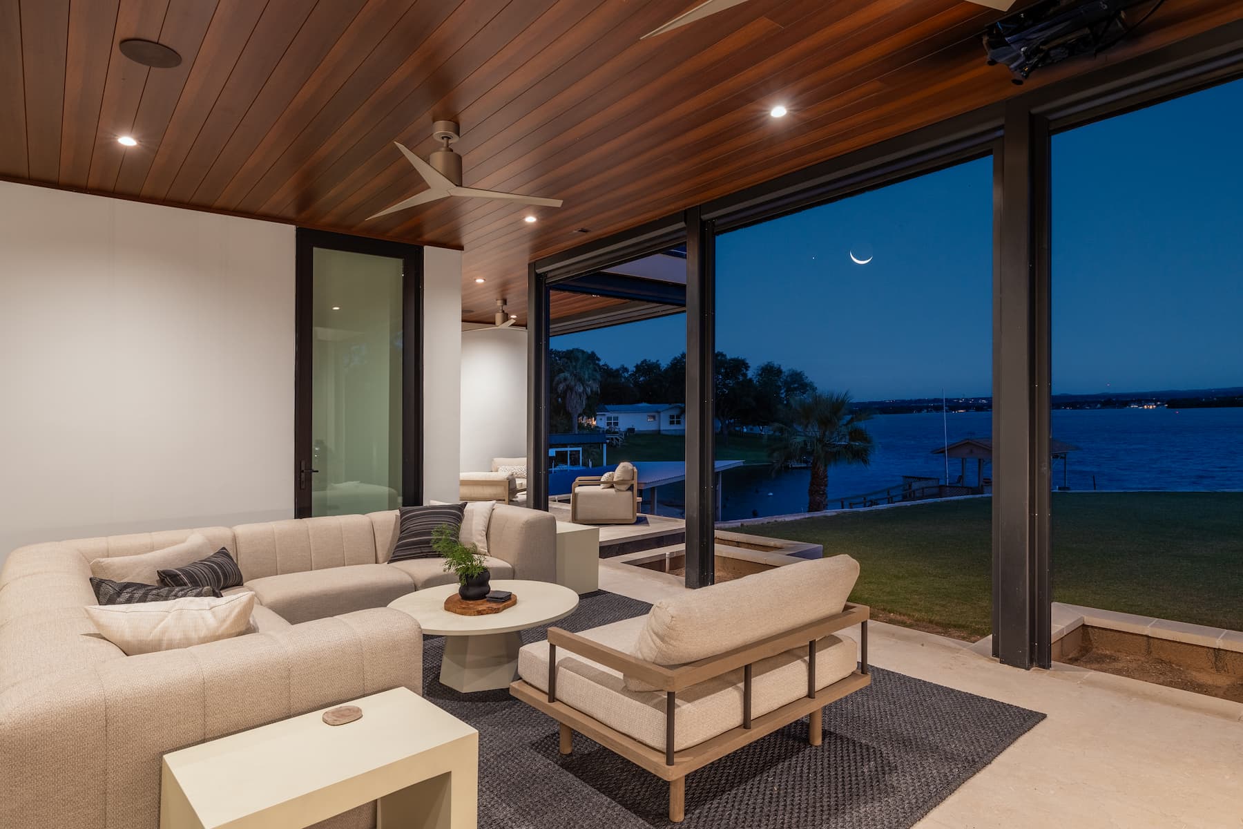 LAKEFRONT LUXE ON LBJ | Design Visions | Austin | Fredricksburg | Home ...