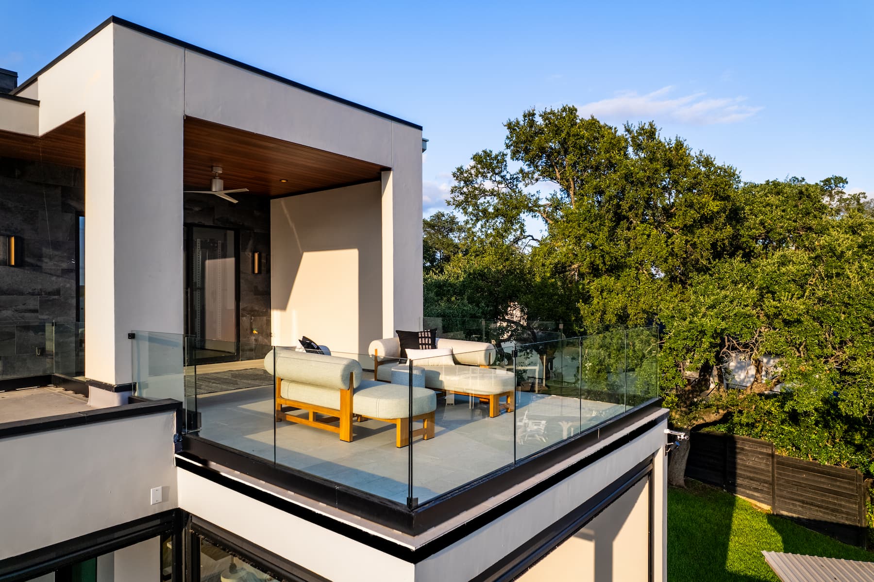 LAKEFRONT LUXE ON LBJ | Design Visions | Austin | Fredricksburg | Home ...